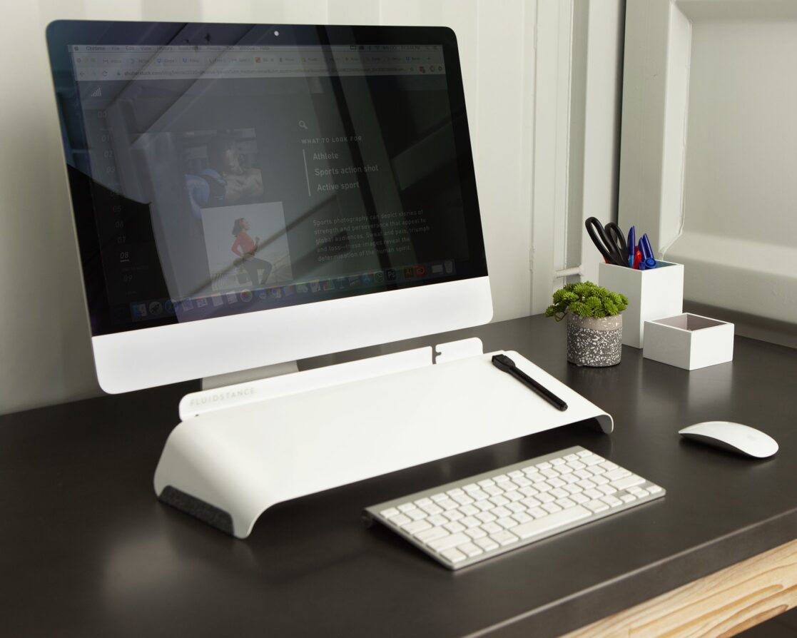 5 amazing office products that will make work a bit easier - GEARADICAL