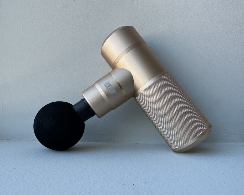 ROLL Recovery R1 review: Best massage gun under $150? - GEARADICAL
